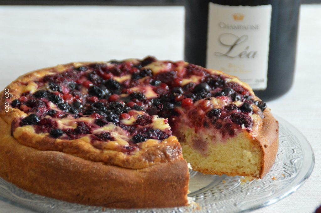 Tarte briochée aux fruits rouges - Des recettes à Gogo - Recettes ...